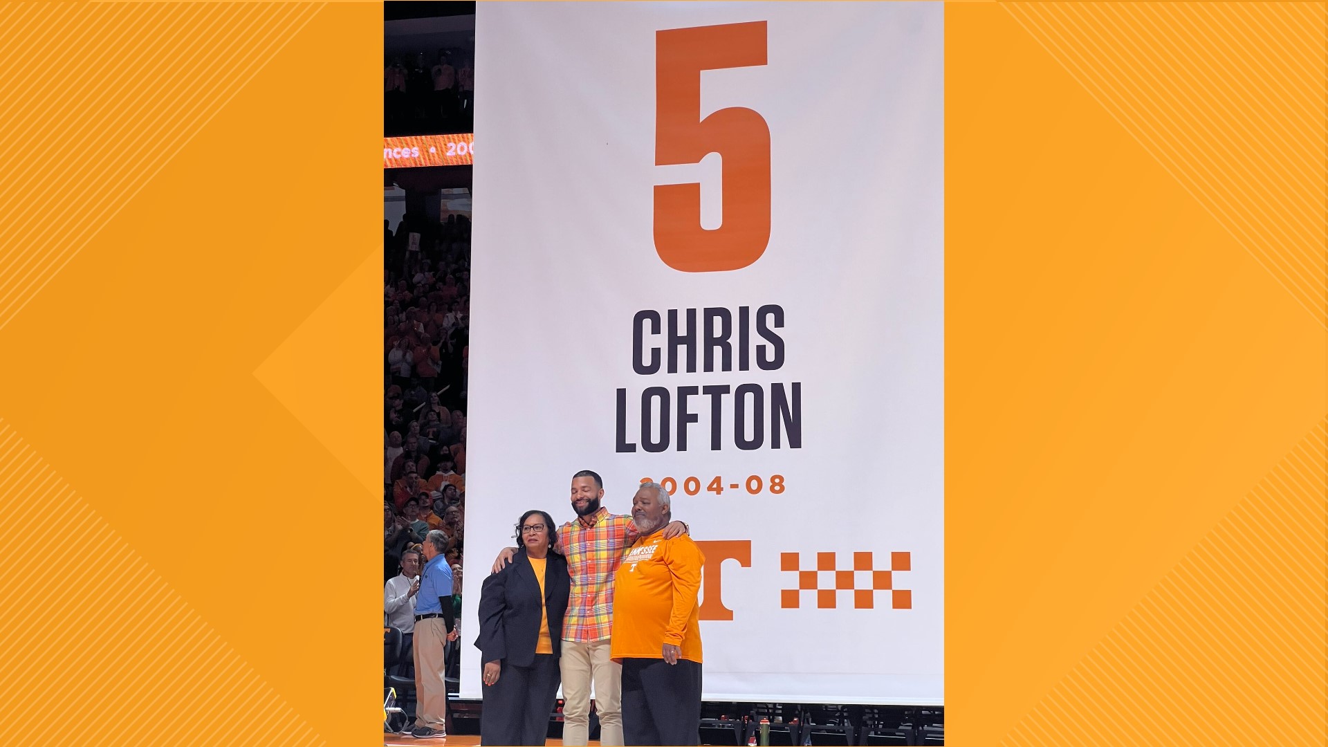 Chris Lofton has his jersey retired at Tennessee | wbir.com