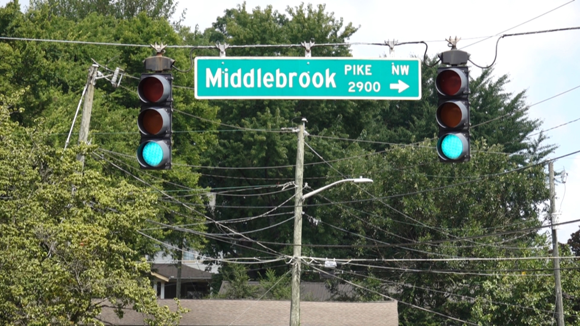 Knoxville City Council approves $30M traffic signal upgrades | wbir.com