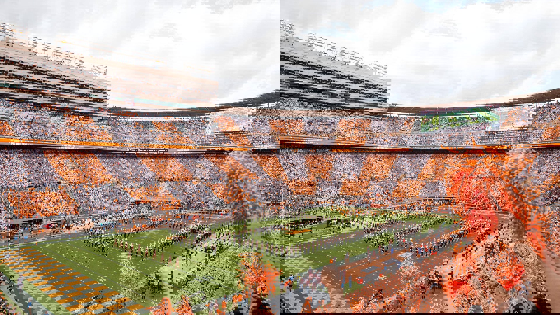 Tennessee named the true "UT" over Texas in SEC preseason poll | wbir.com