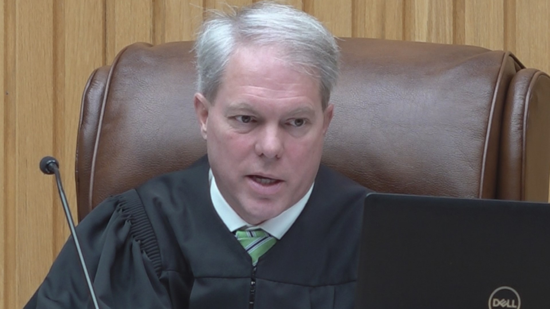 Judge weighs legality of warrant used to search teens' phones in crime ...