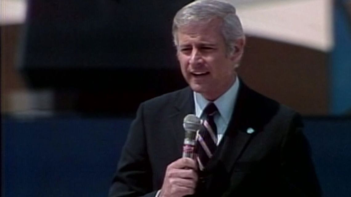 Community gathers to remember 'World's Fair Mayor' Randy Tyree | wbir.com