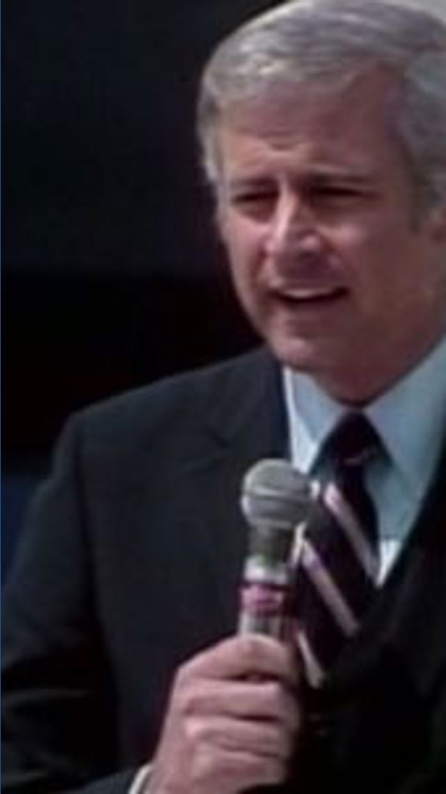 Community gathers to remember 'World's Fair Mayor' Randy Tyree | wbir.com