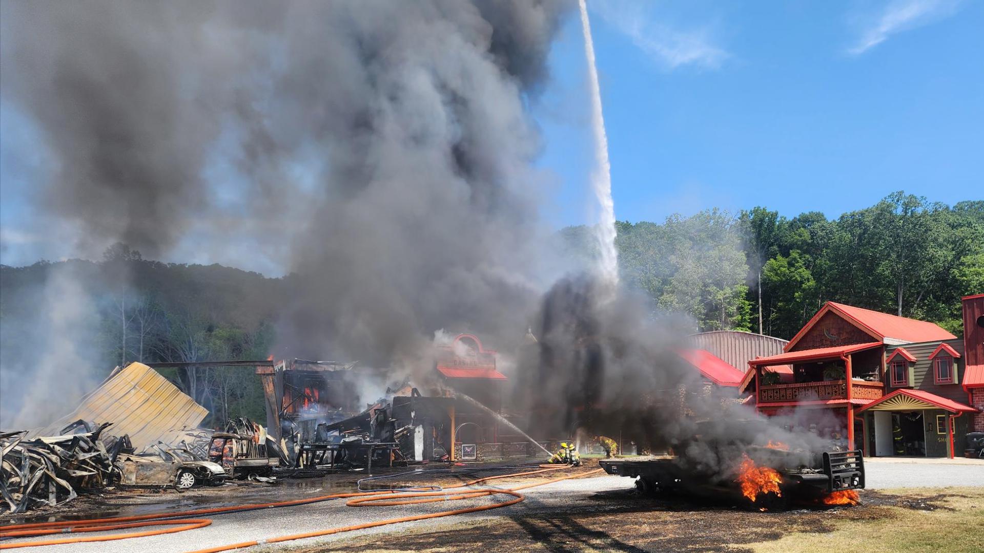 Pedigo Road 'completely closed' after crews respond to fire | wbir.com