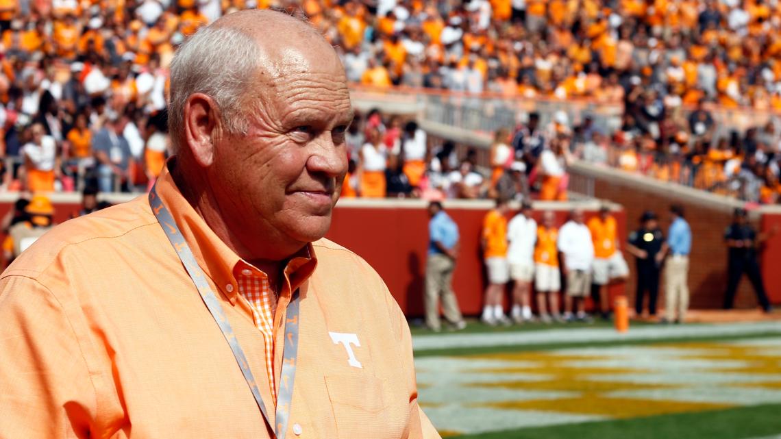 Former UT head coach Phillip Fulmer believes Vols can make a run in CFP ...
