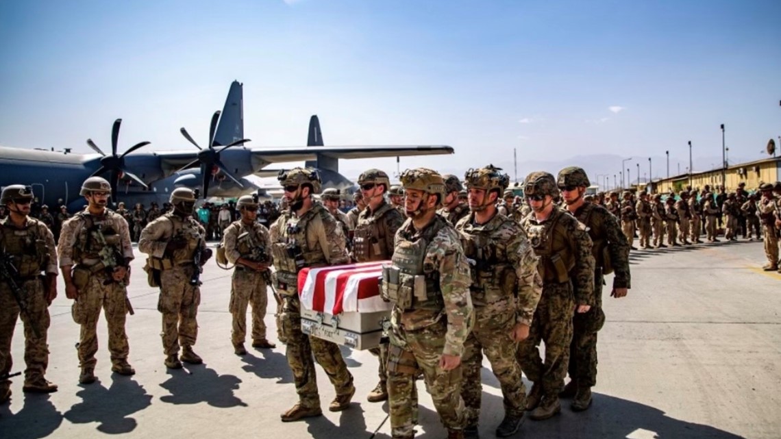 Soldiers who served with Staff Sgt. Ryan Knauss speak | wbir.com