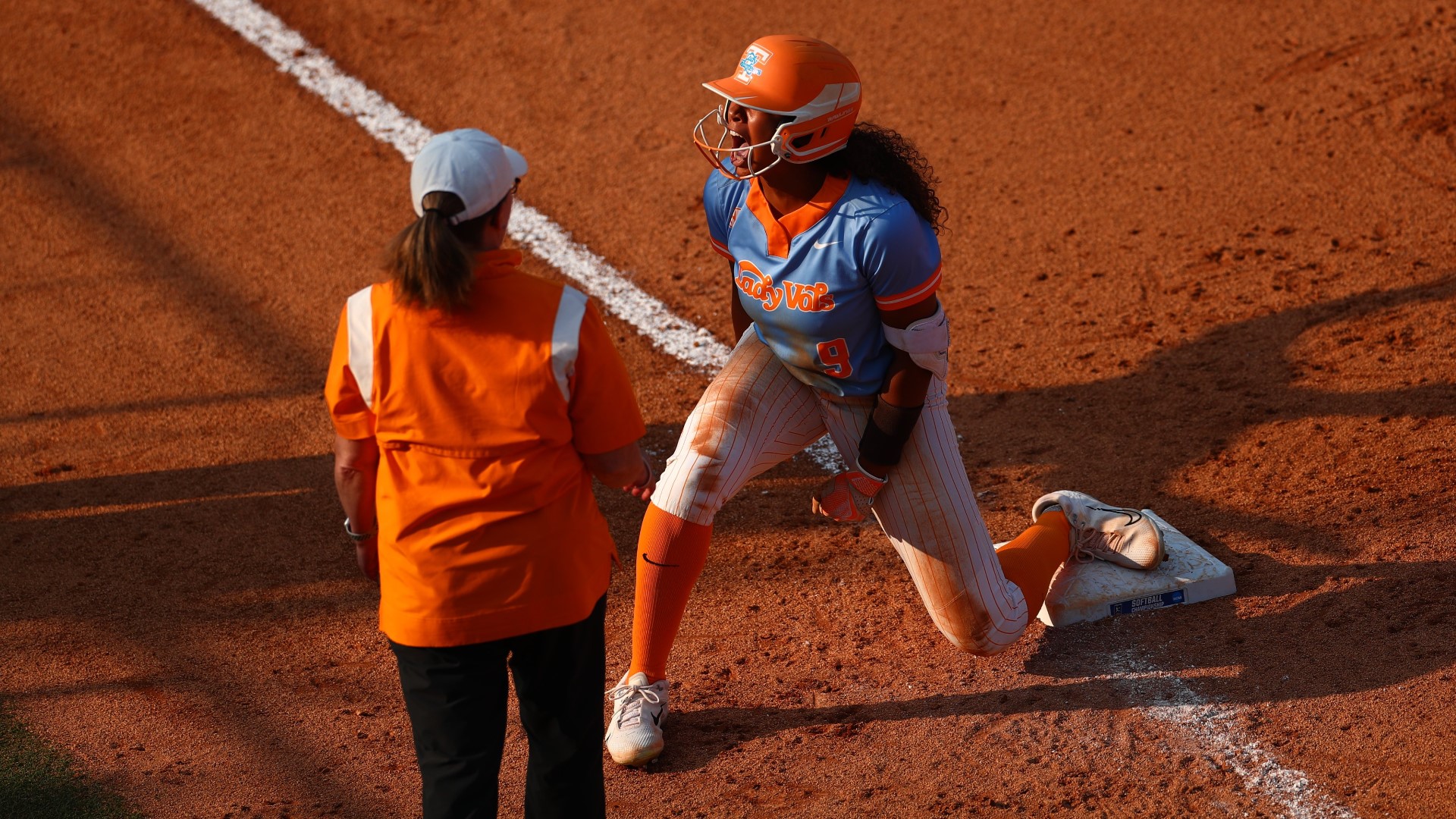 Lady Vols come in at No. 2 in Softball America preseason poll | wbir.com