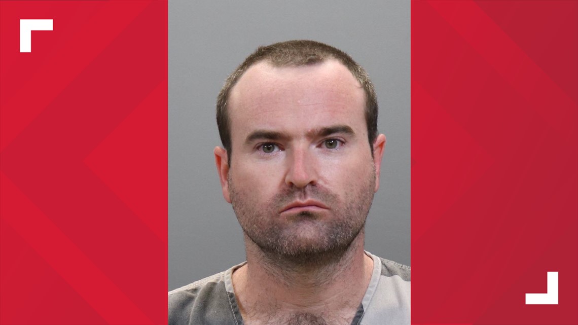 DA: Man convicted of DUI after being caught passed out at traffic light ...