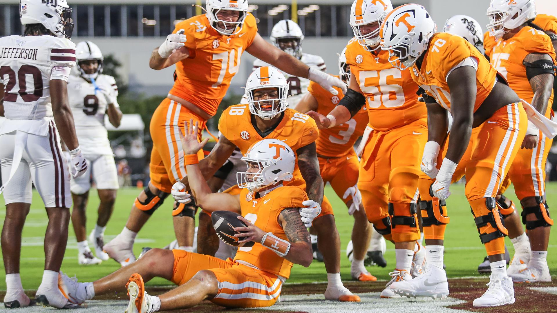 Vols hold steady in AP Top 25 college football rankings: See the list ...