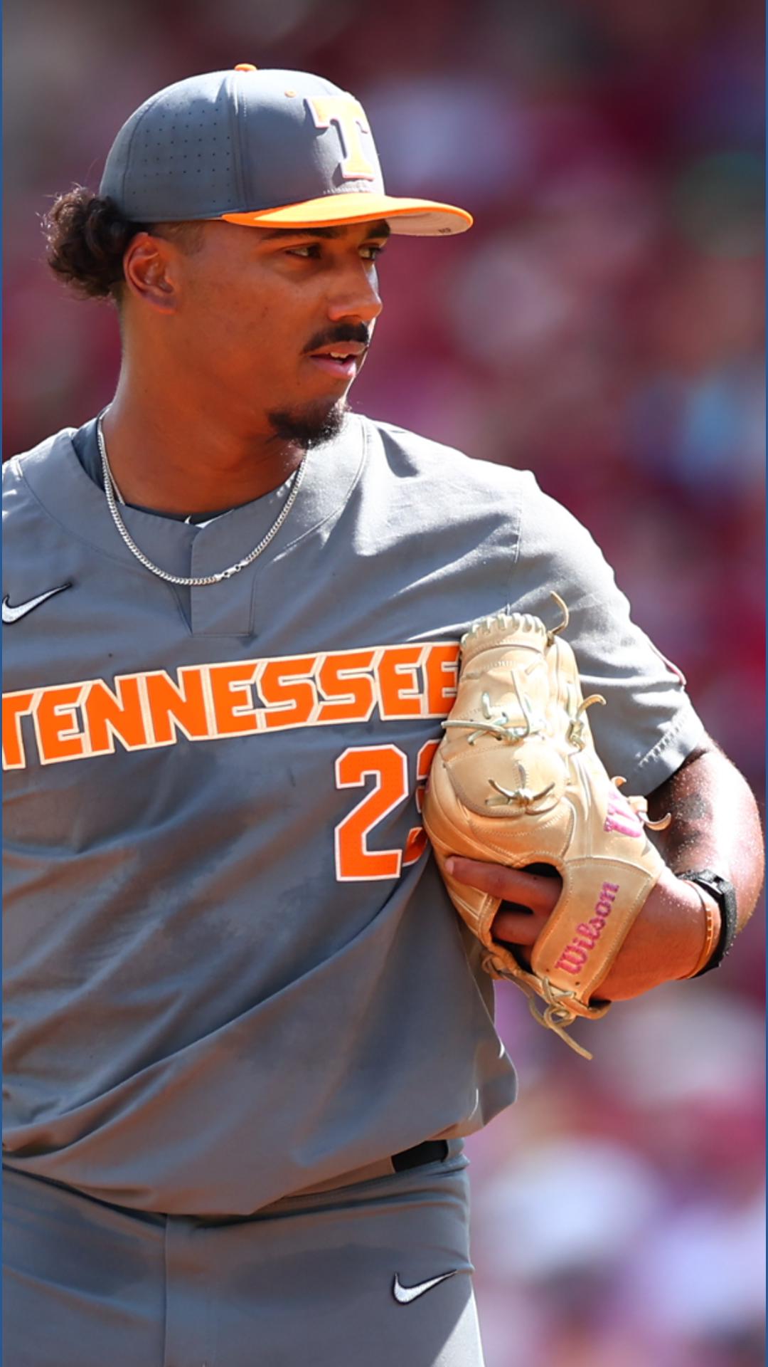 VFL Marcus Phillips signs with Red Sox | wbir.com