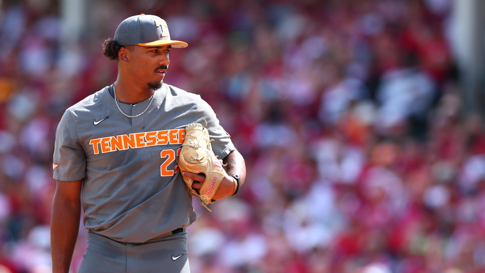 VFL Marcus Phillips signs with Red Sox | wbir.com
