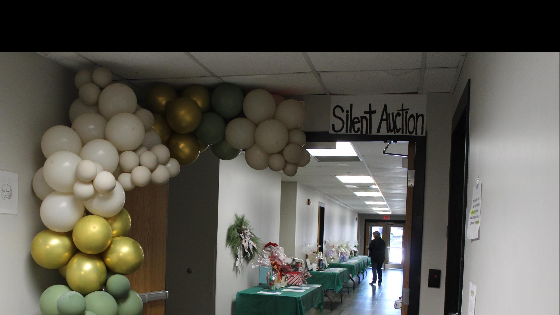 Auction raises $24K to help Knox County foster families meet needs ...