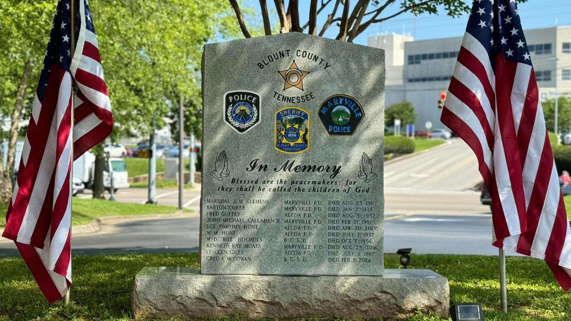 Fallen BCSO Deputy Greg McCowan honored with a bench | wbir.com