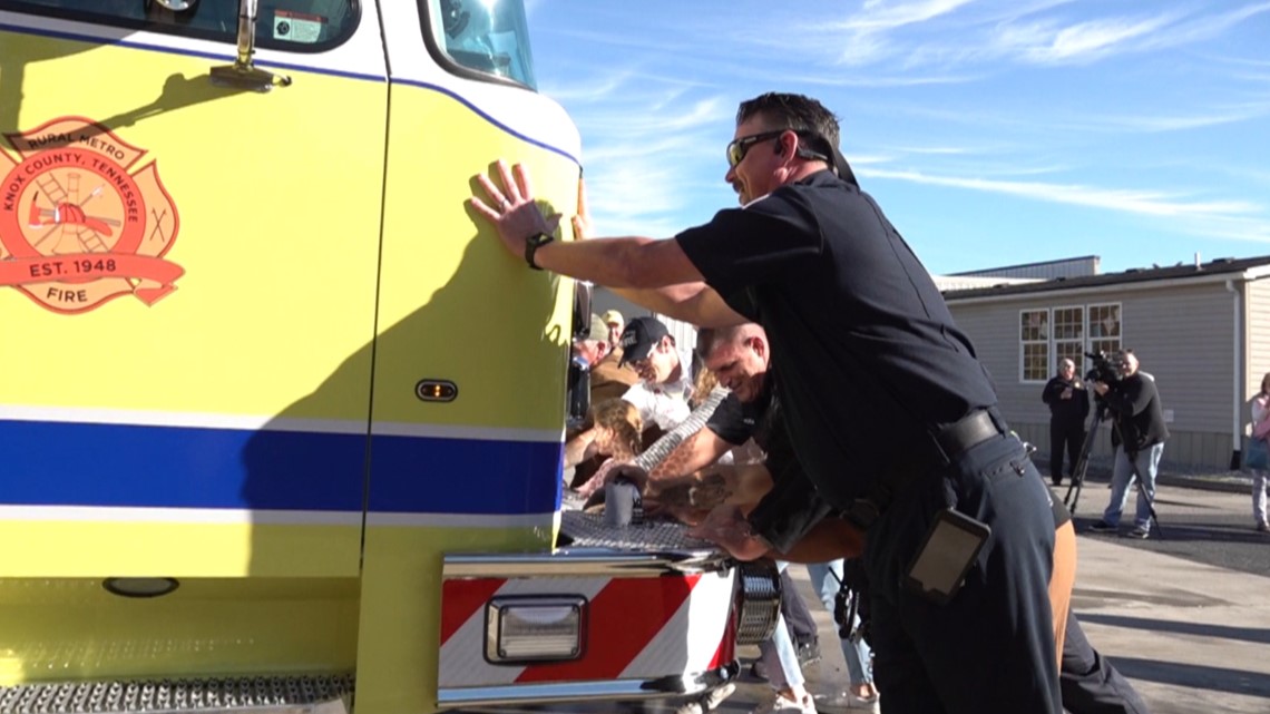 Rural Metro dedicates new firetruck for station in Gibbs community ...