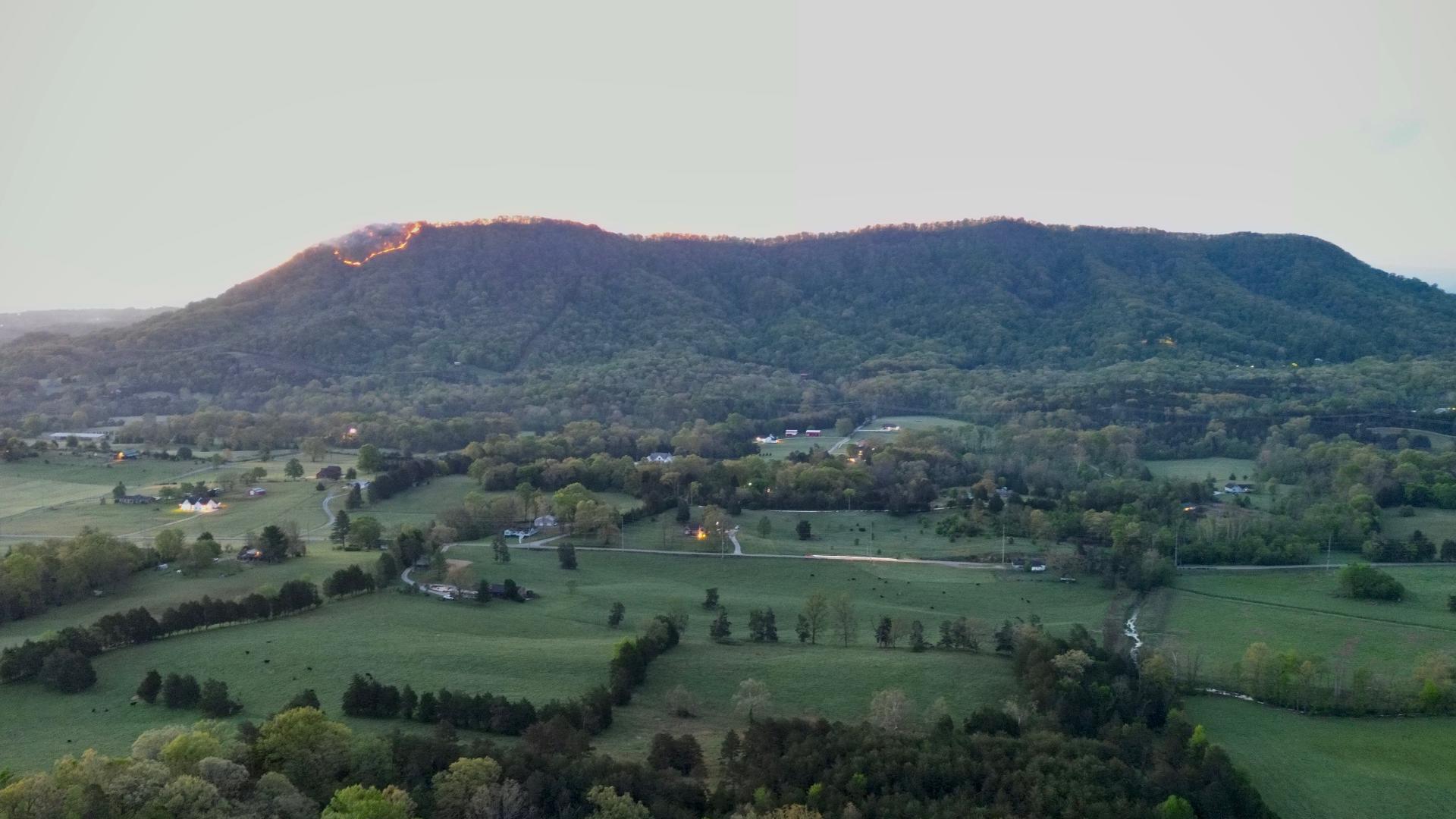 House Mountain brush fire | wbir.com