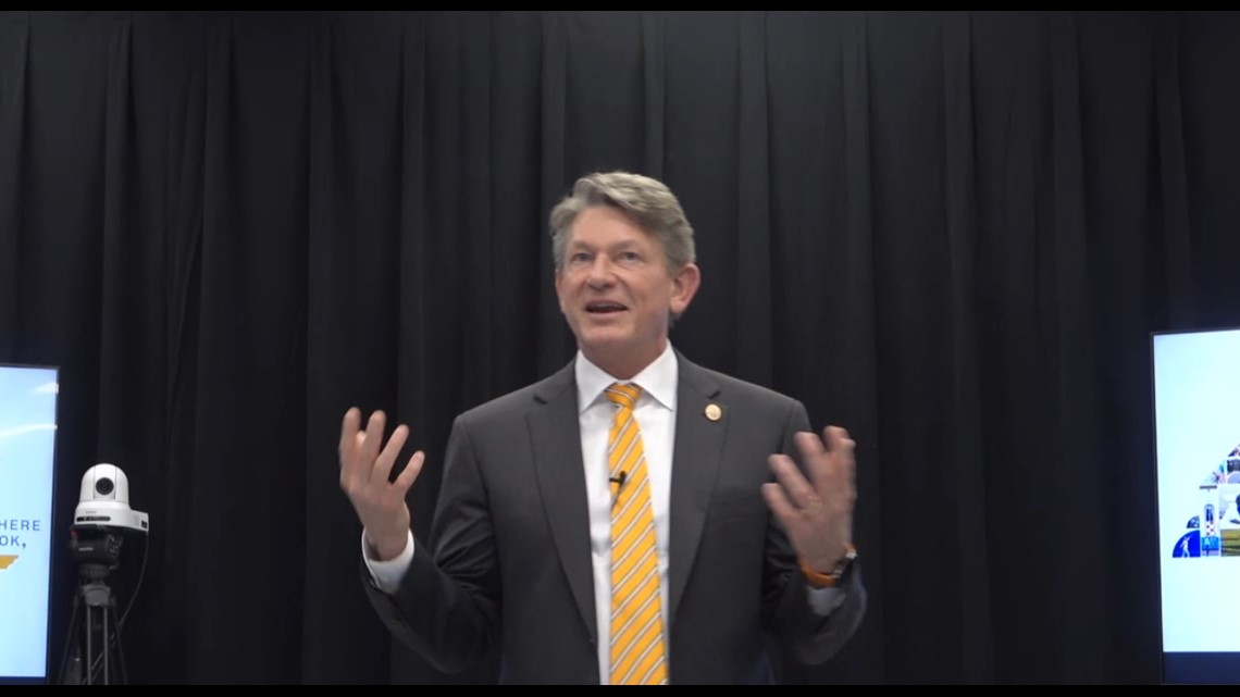 UT trustees eager to explore keeping Randy Boyd on as president for ...