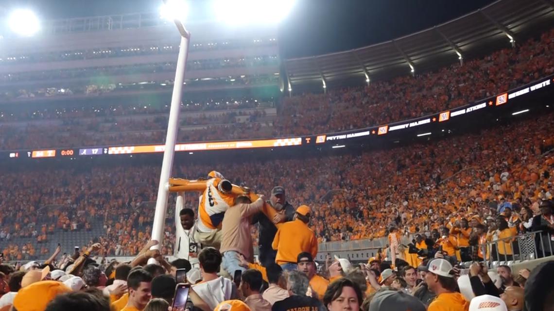 SEC fines Tennessee $100,000 after fans storm field | wbir.com