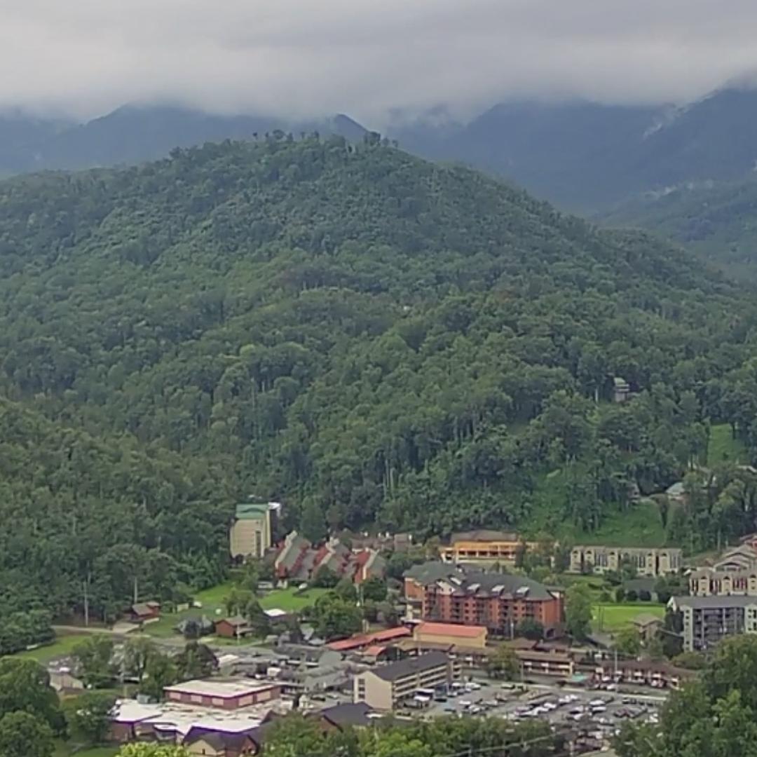 Sevier County tourism hits $3.9 billion in 2024 spending | wbir.com