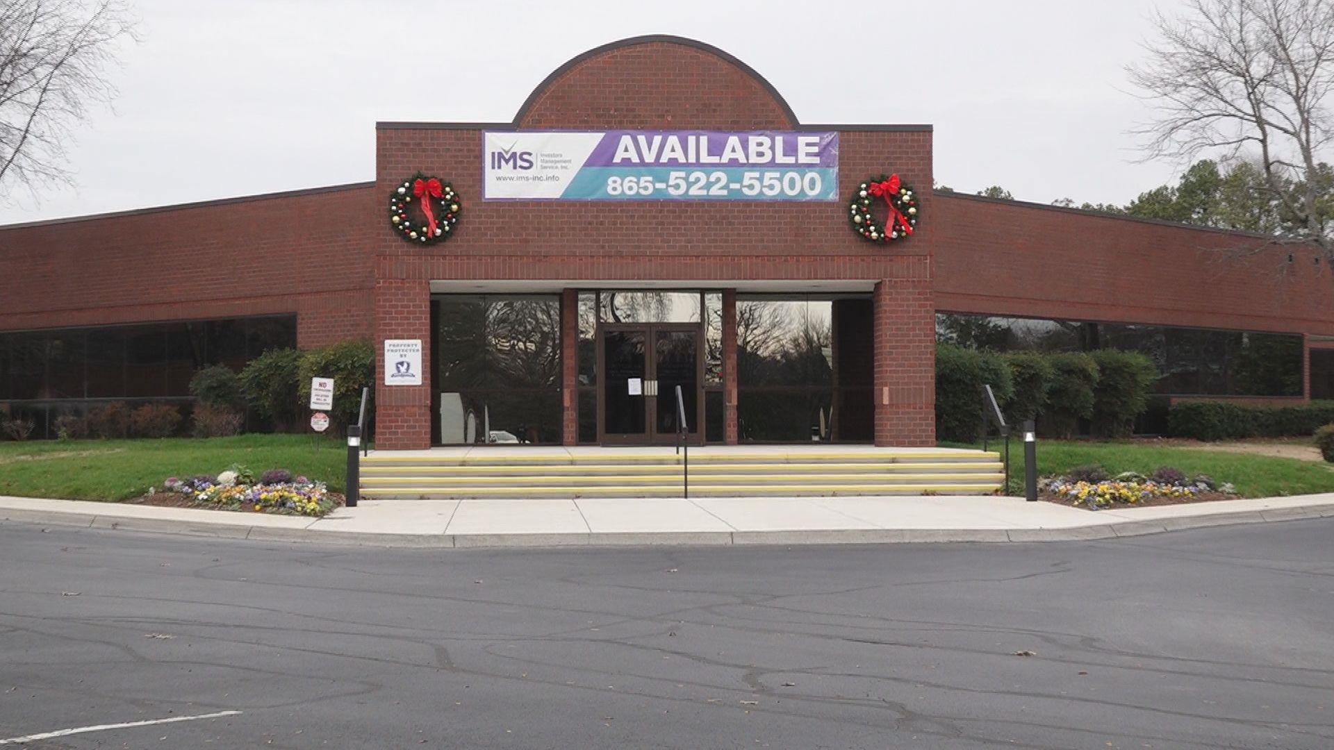 10Investigates: Knoxville-based solar company 'downsizing due to major ...