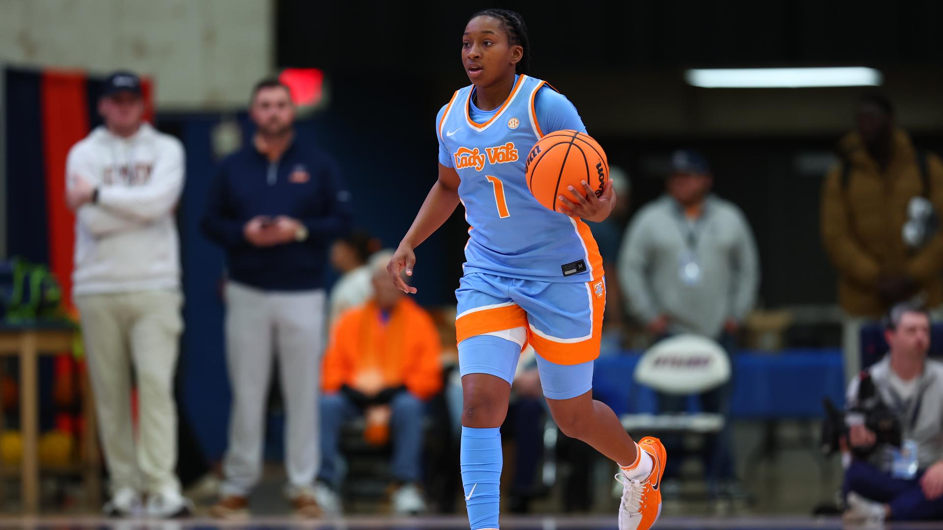 Lady Vols Take Down UT Martin 71–62 in the Pat Summitt Heritage Classic | wbir.com
