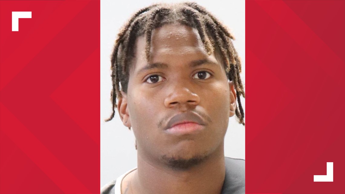 UT football player Savion Herring arrested for domestic assault | wbir.com