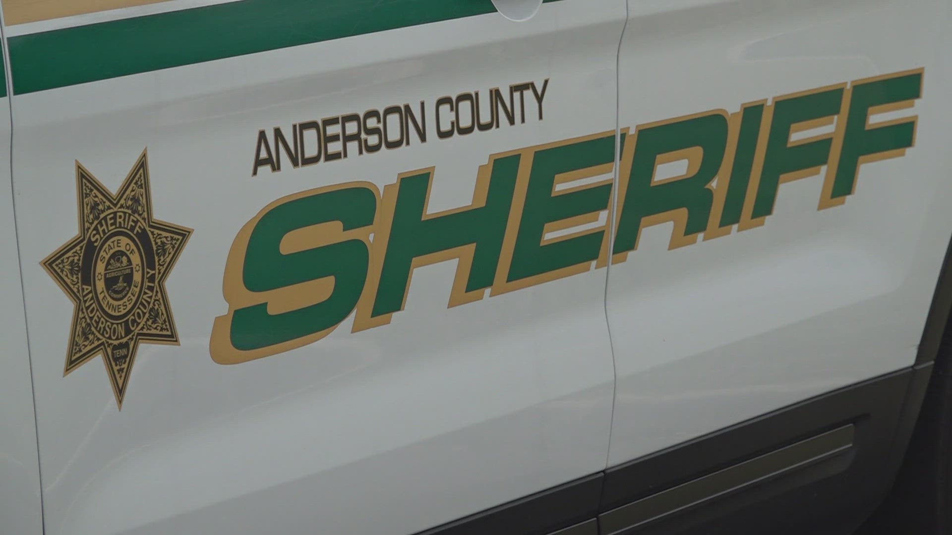 KCSO investigates series of car burglaries in Knox County | wbir.com