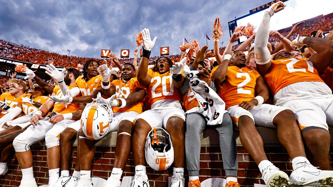 Tennessee football jumps to No. 8 in AP Top 25 poll | wbir.com
