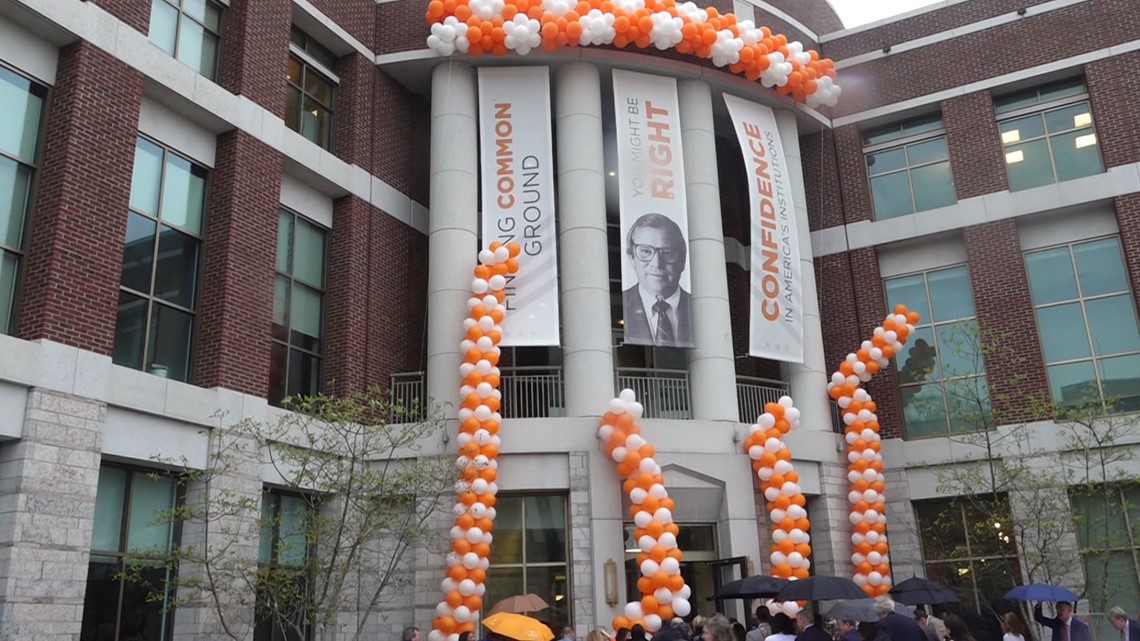 UT celebrates renaming Baker Center to 'Howard H. Baker Jr. School of ...