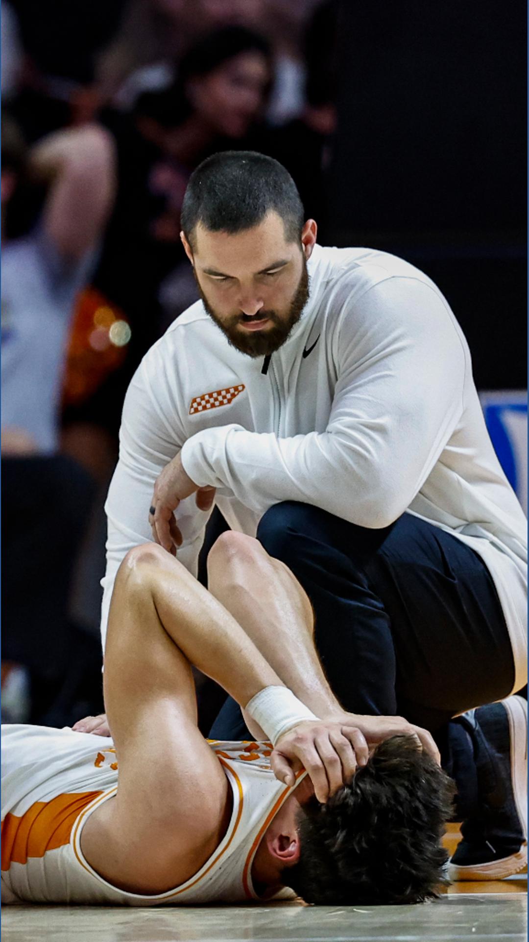Injury sours No. 20 Tennessee's rout of Rice | wbir.com