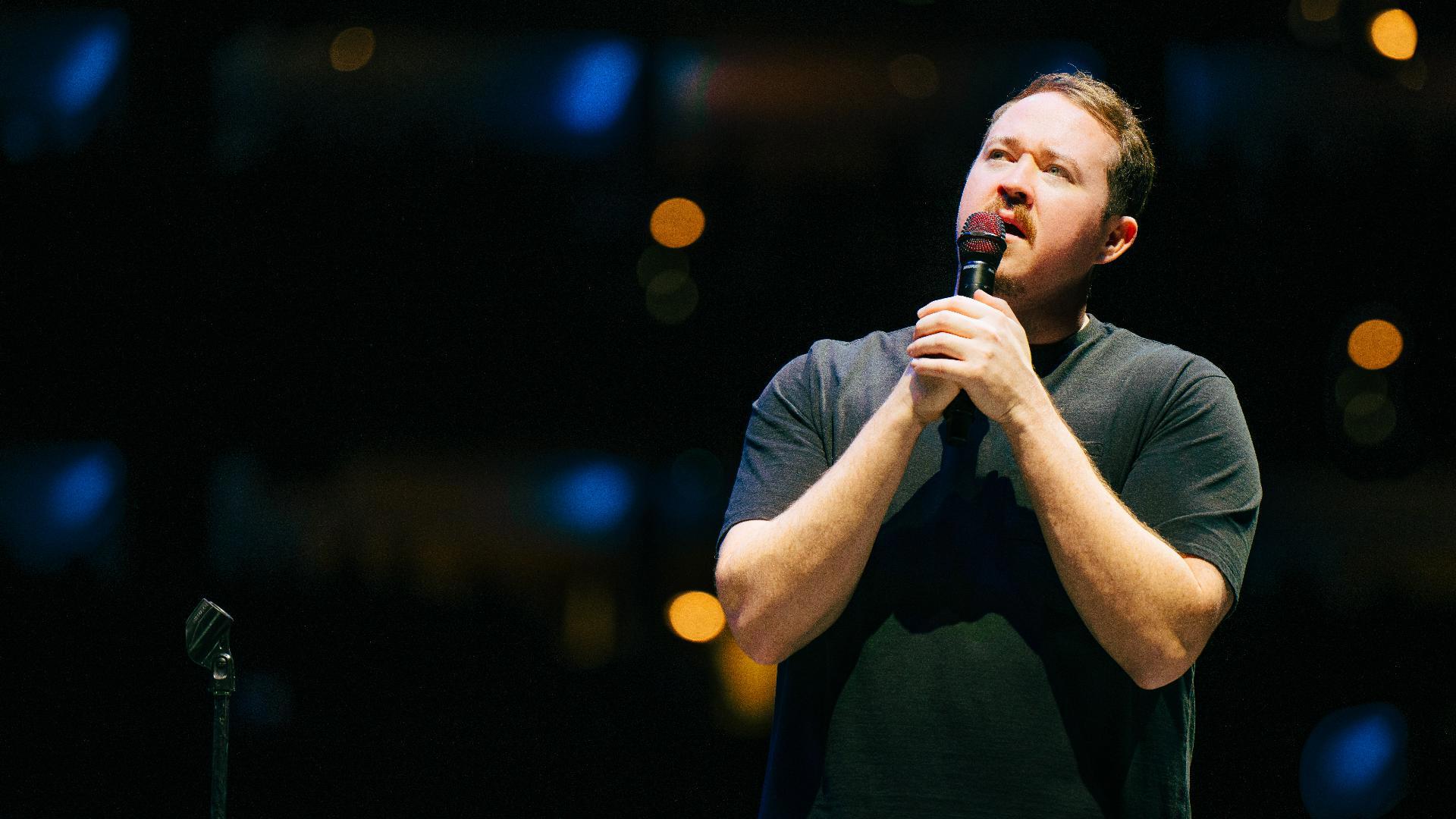 Comedian Shane Gillis receives record show turnout of 16,000+ people ...