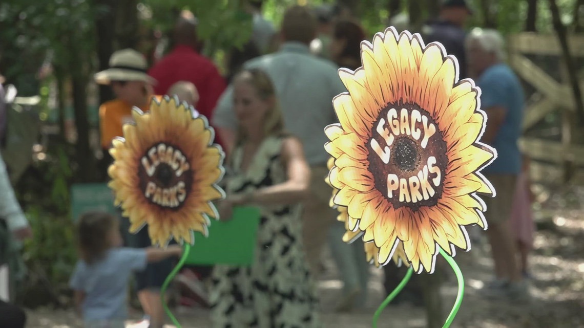 Knox County leaders officially open 'Angora Frog Farm,' featuring ...