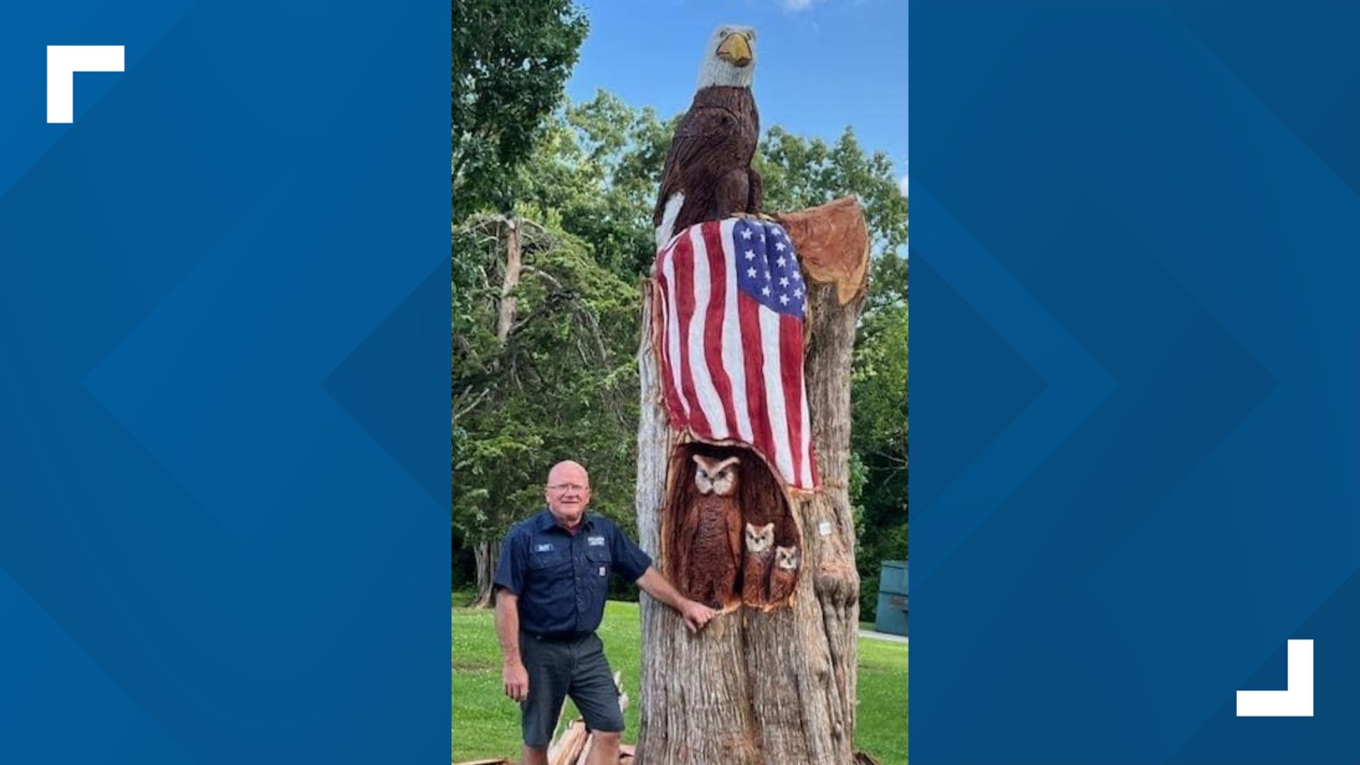 Tate's School transforms tornado ravaged tree for Flag Day | wbir.com