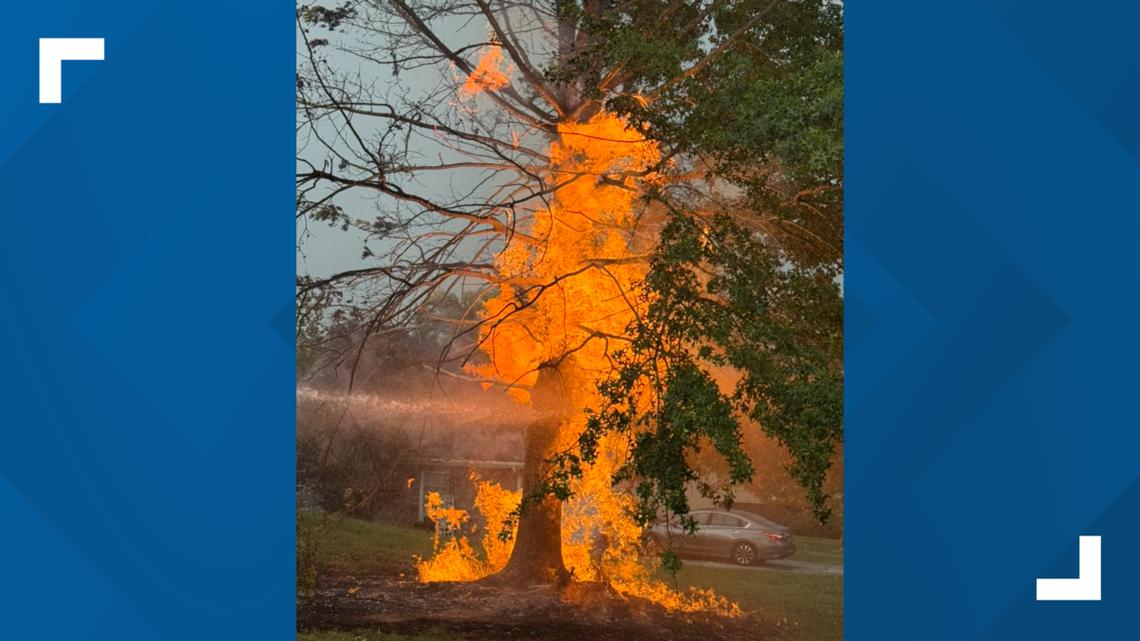 Lightning strikes gas main in Lenoir City | wbir.com