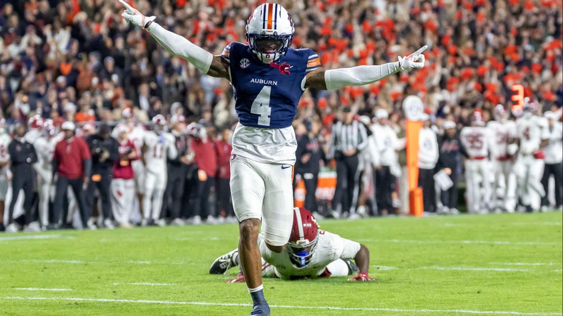 Touted Auburn cornerback commits to Tennessee | wbir.com