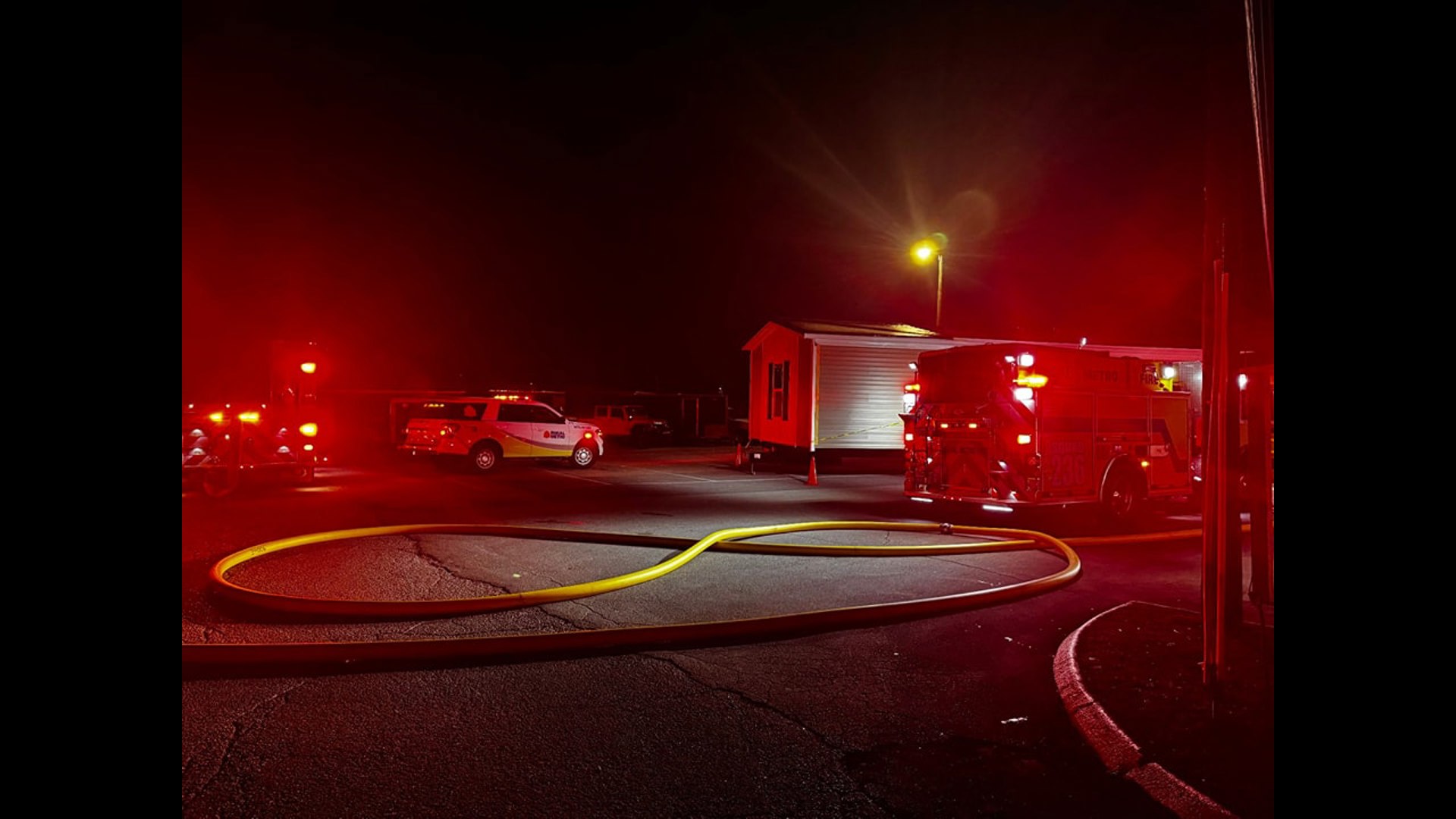 Halls mobile home fire injures three | wbir.com