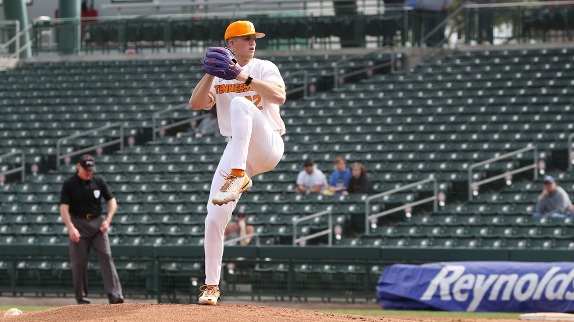 No. 2 Vol baseball scores first win of the season against UCSD | wbir.com
