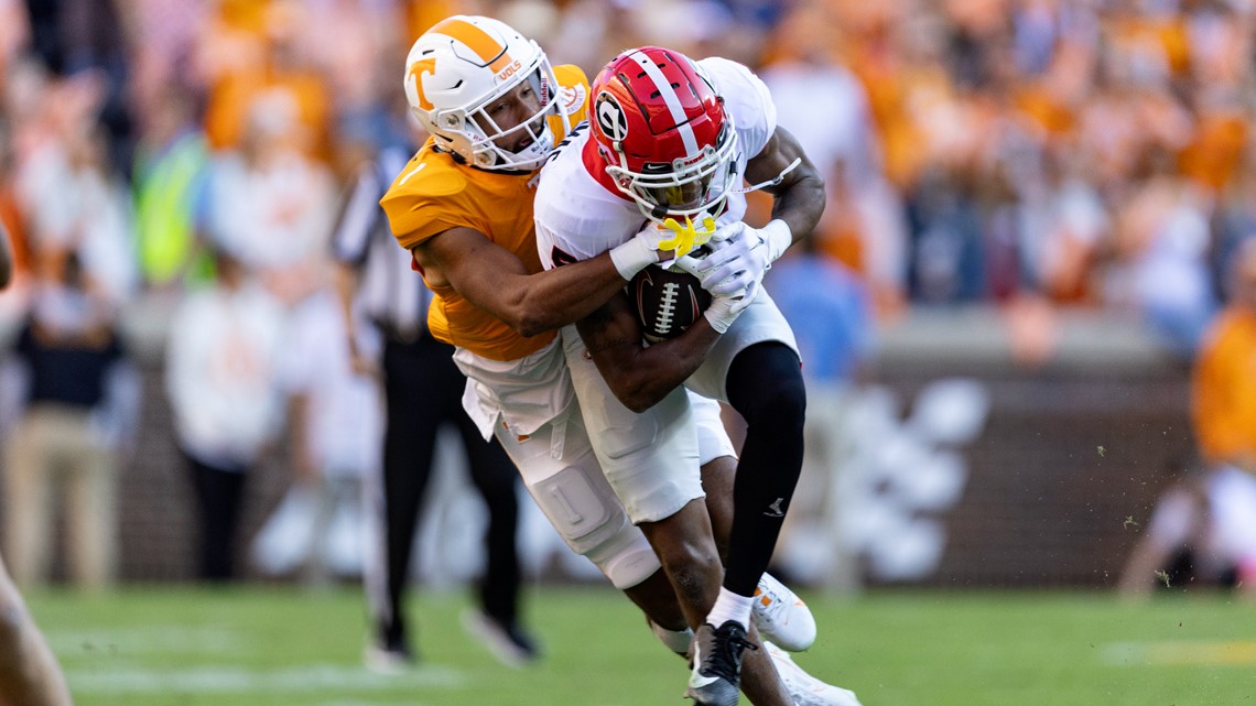 A fast start wasn't enough to give No. 18 Tennessee the edge over No. 1 ...