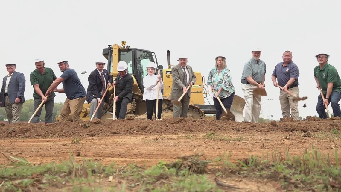 Crews break ground on new Sevier County library | wbir.com