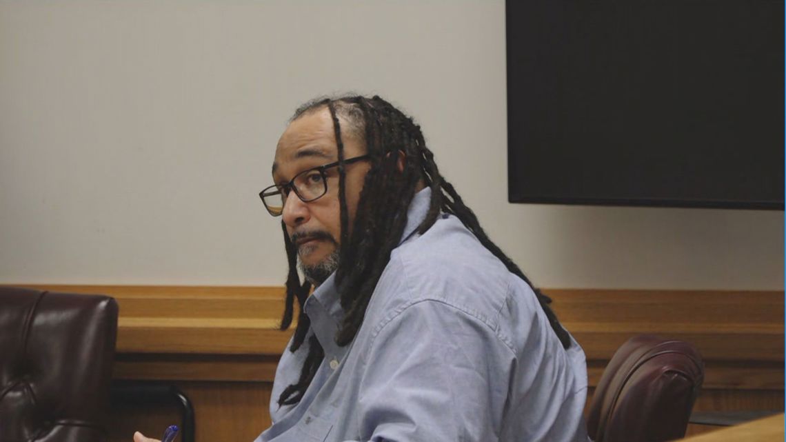 Judge sends murder case against Kenneth DeHart back to grand jury ...