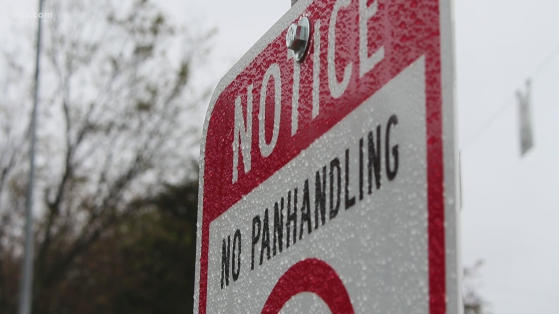 "No Panhandling" signs pop up in Knoxville | wbir.com