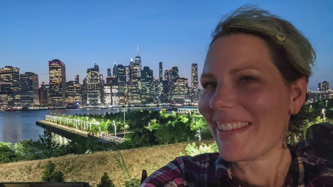 Chris Betts, who battled breast cancer for years, has died | wbir.com