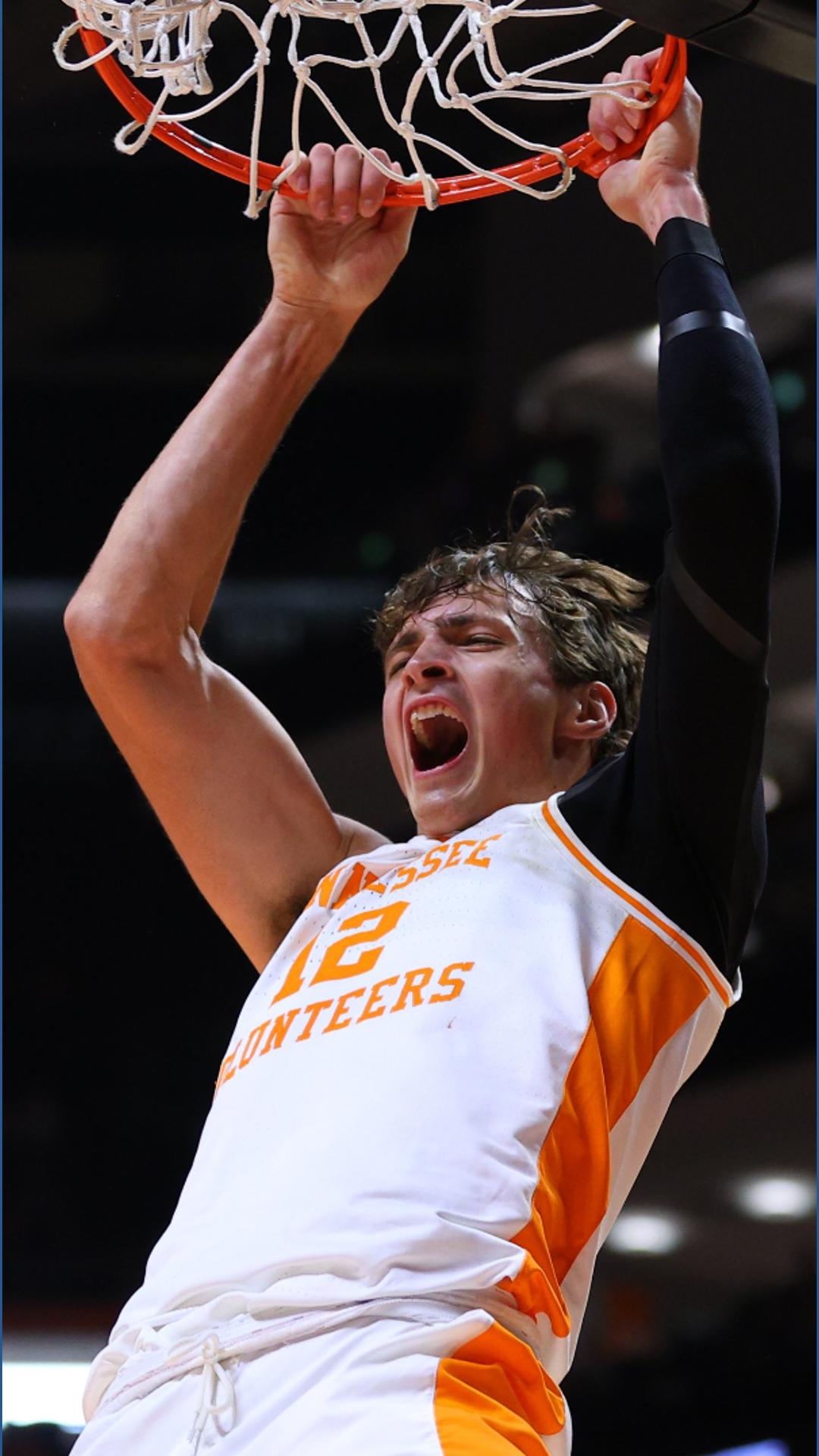 Vols forward Cade Phillips out for the remainder of the season | wbir.com