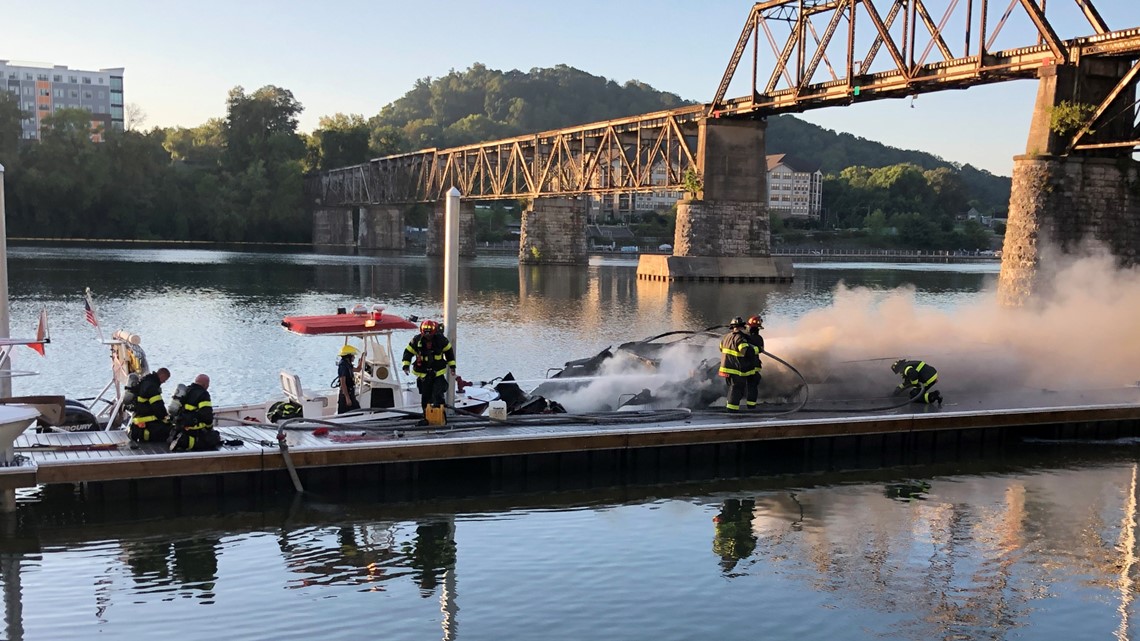Vol Navy boat fire sends smoke billowing over Neyland, no injuries ...