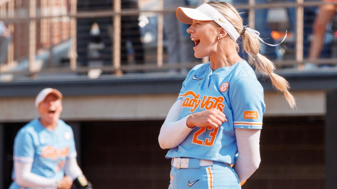 No. 1 Tennessee softball closes out perfect weekend with win over ...