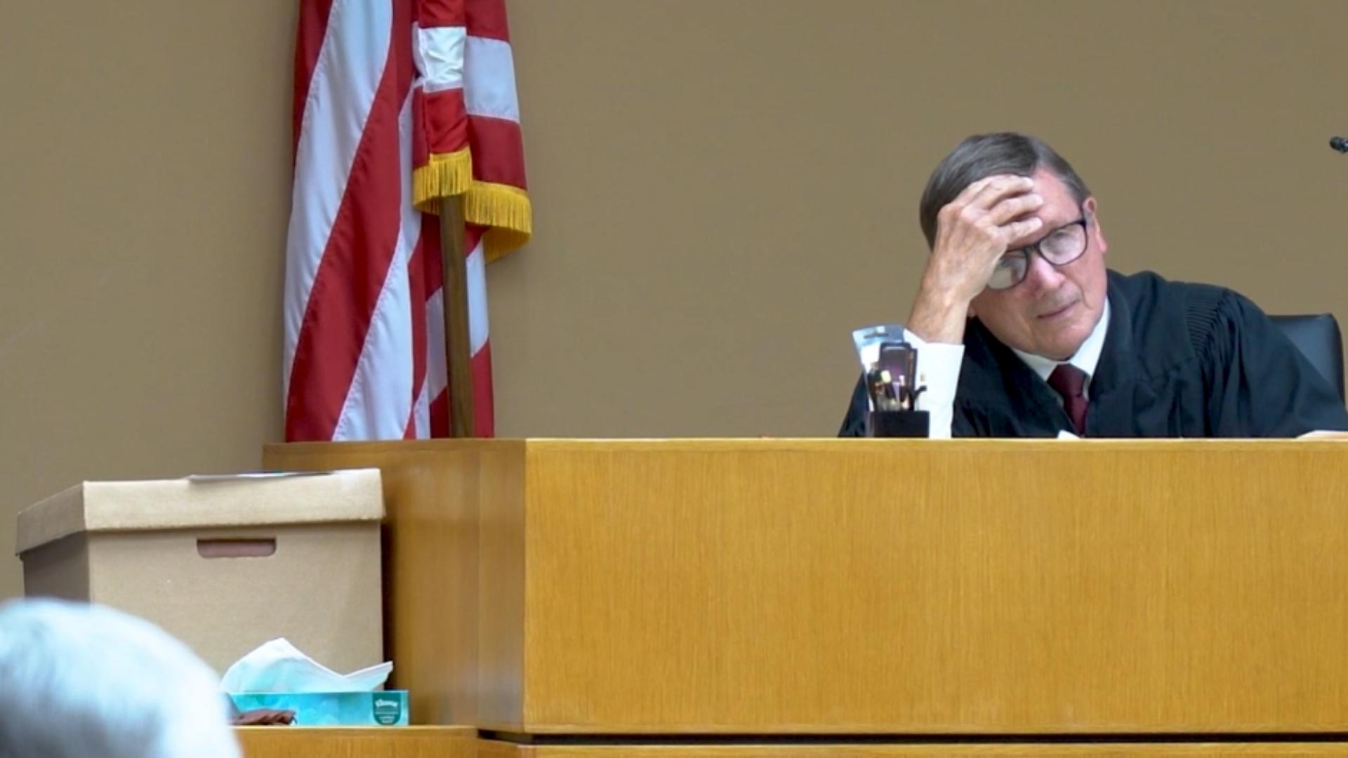 Chancellor Sharon Bell, a history-making Knox County jurist, dies at ...