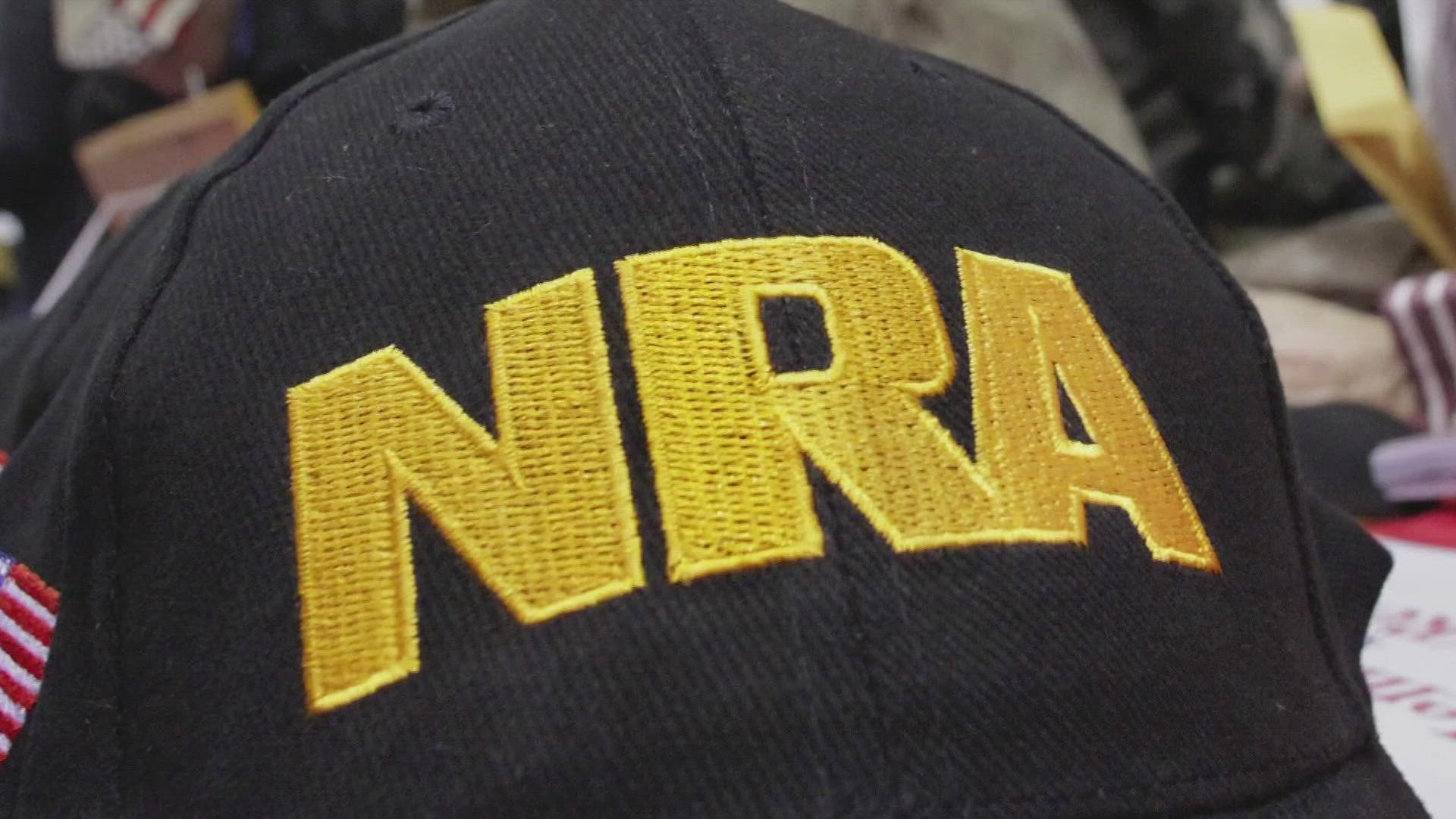 NRA Houston Convention: Begins in shadow of Texas school shooting ...