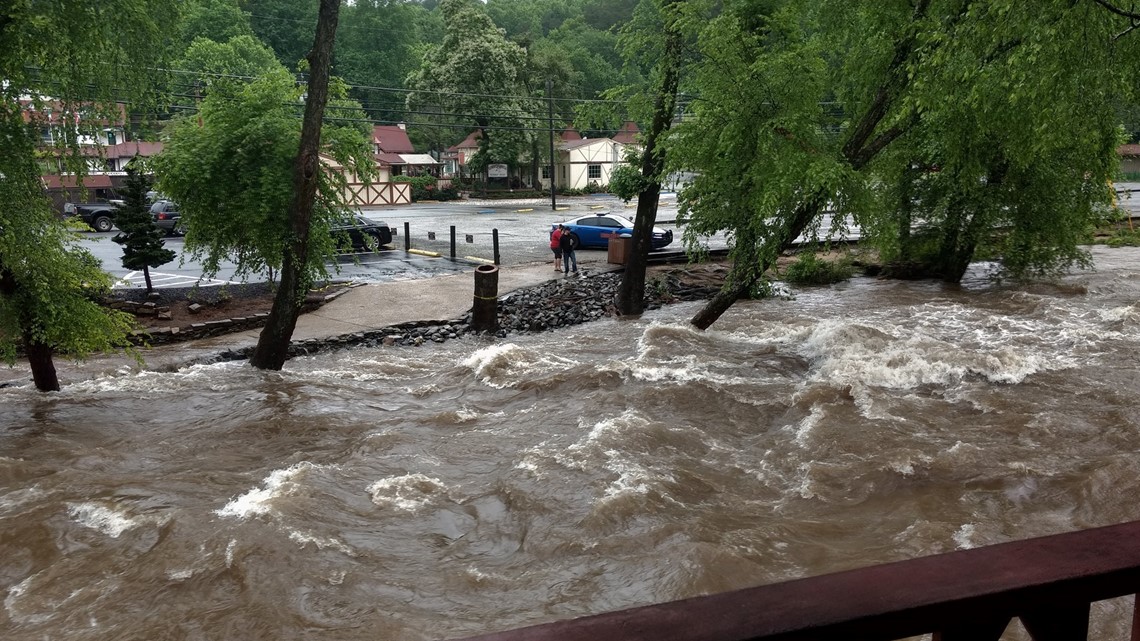 Flooding in Helen takes over city streets as warnings continue | wbir.com
