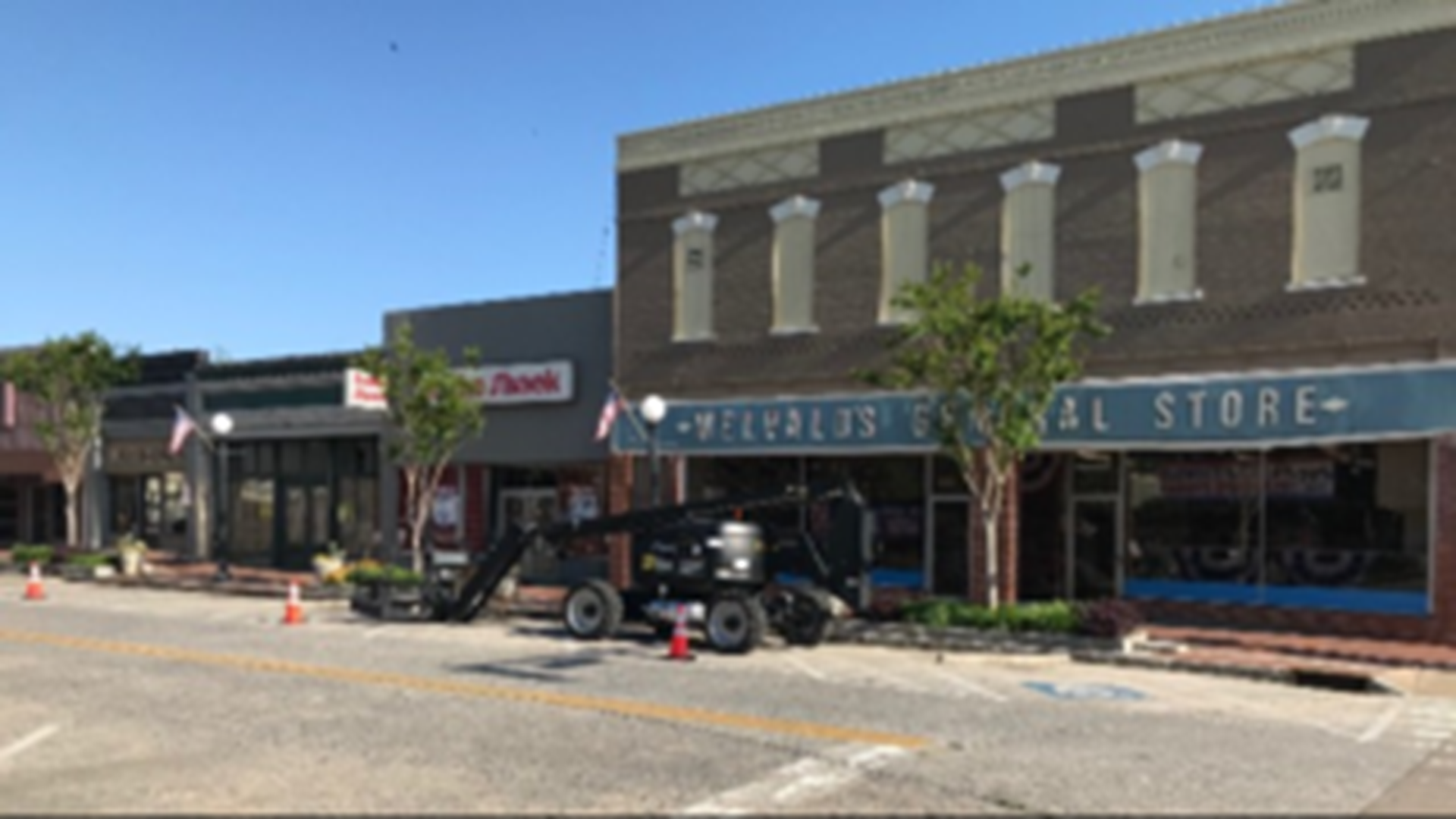 New Video! 'Stranger Things' reveals ‘80s mall setting filmed in ...